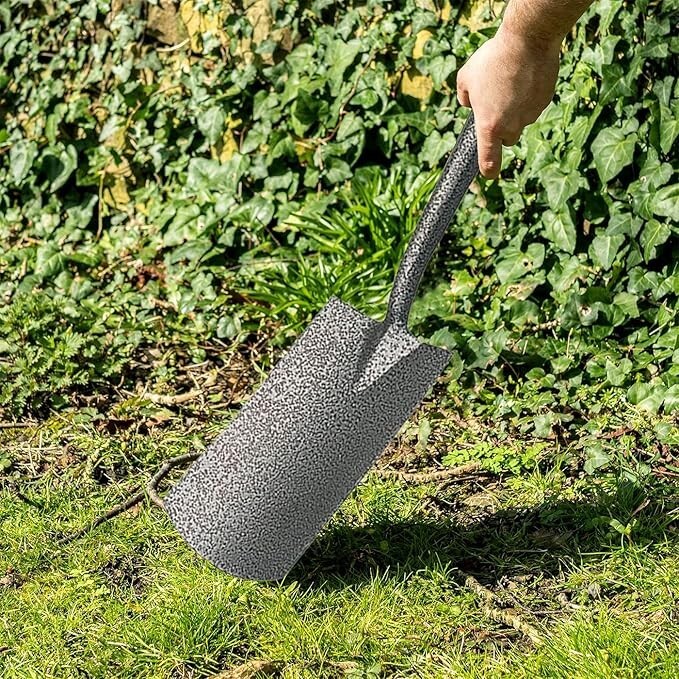 Digging Spade - Heavy-Duty, Rust-Resistant, One-Piece Carbon-steel ...