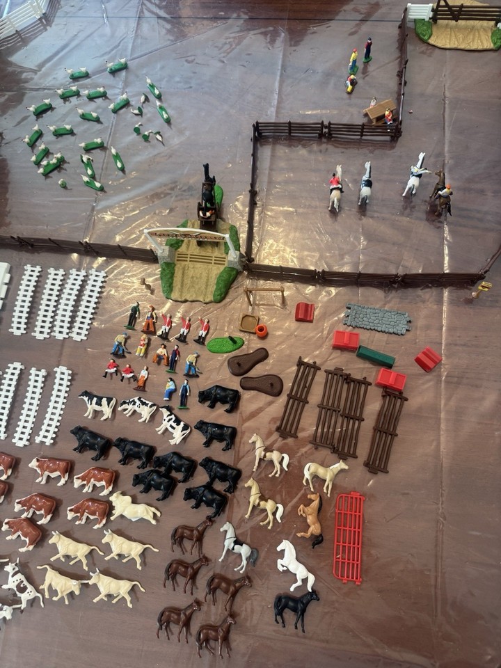 Farm Country ERTL Lot 7 Sets Longhorn Rodeo Hog Stable Dairy Cattle ...