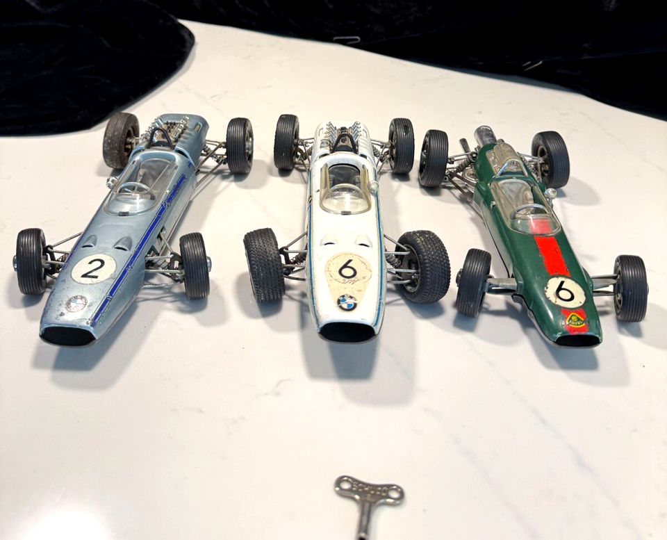 3 SCHUCO 8 1/2" GRAND PRIX 1960'S WIND UP RACERS 2 BMW FORMEL 2 1 LOTUS ...