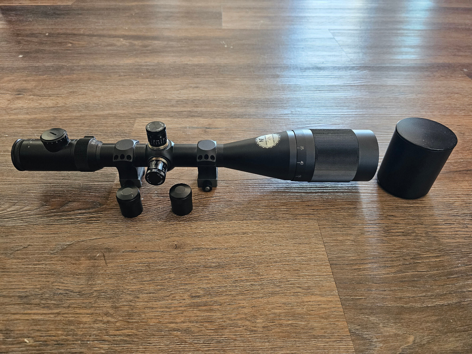 NIGHTFORCE BENCHREST Illuminated 12-42x56mm rifle scope NP-R2 Reticle ...