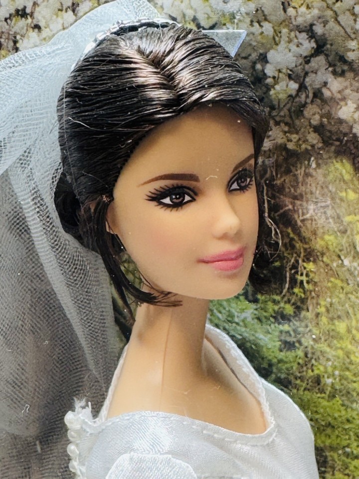 RARE Barbie Collector Pink Label Twilight Saga Breaking Dawn Part 1 ...
