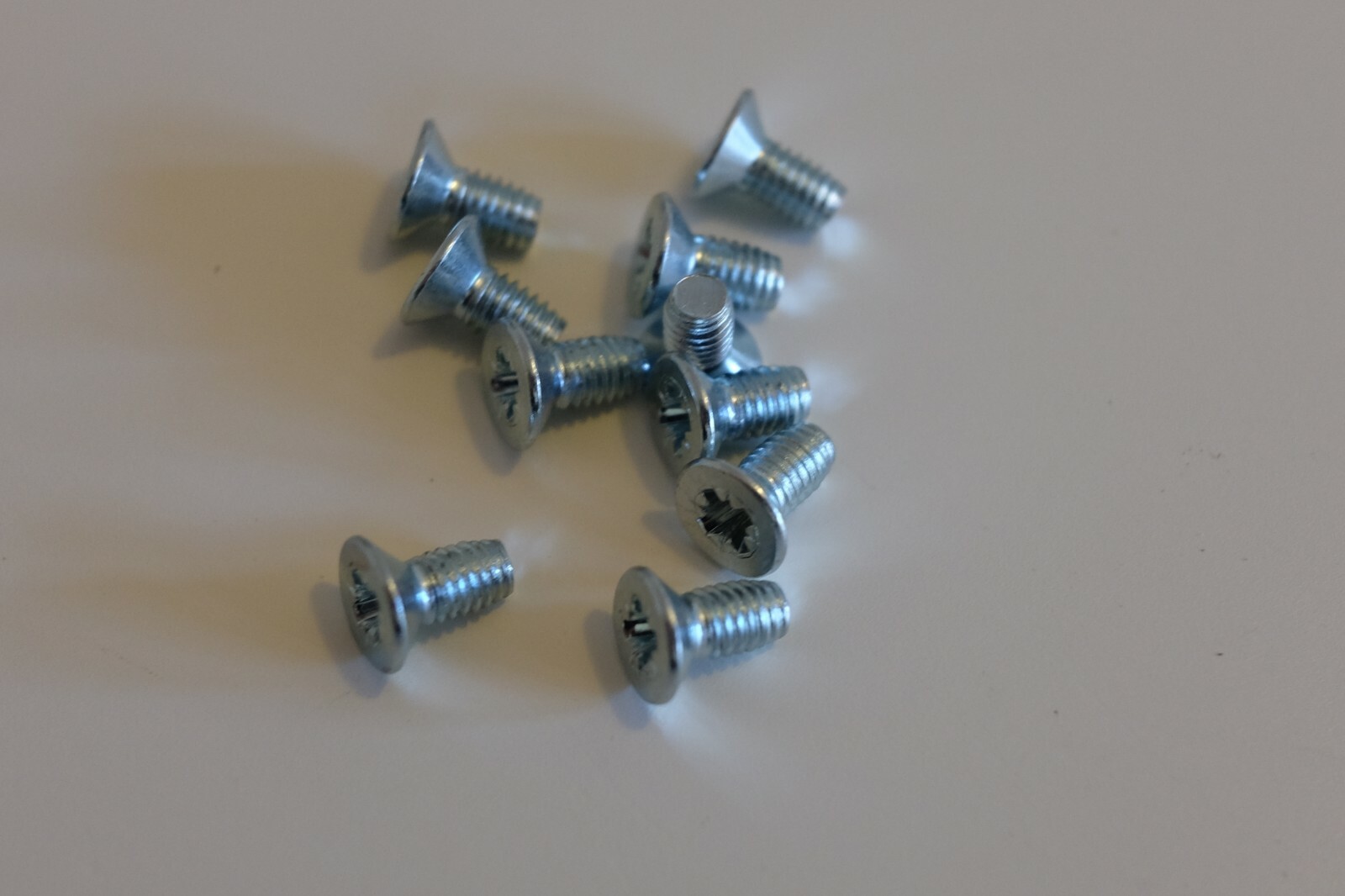 M3 x 6mm COUNTERSUNK SCREW BZP ZINC CSK M3X6 MACHINE SCREW POZI | eBay UK