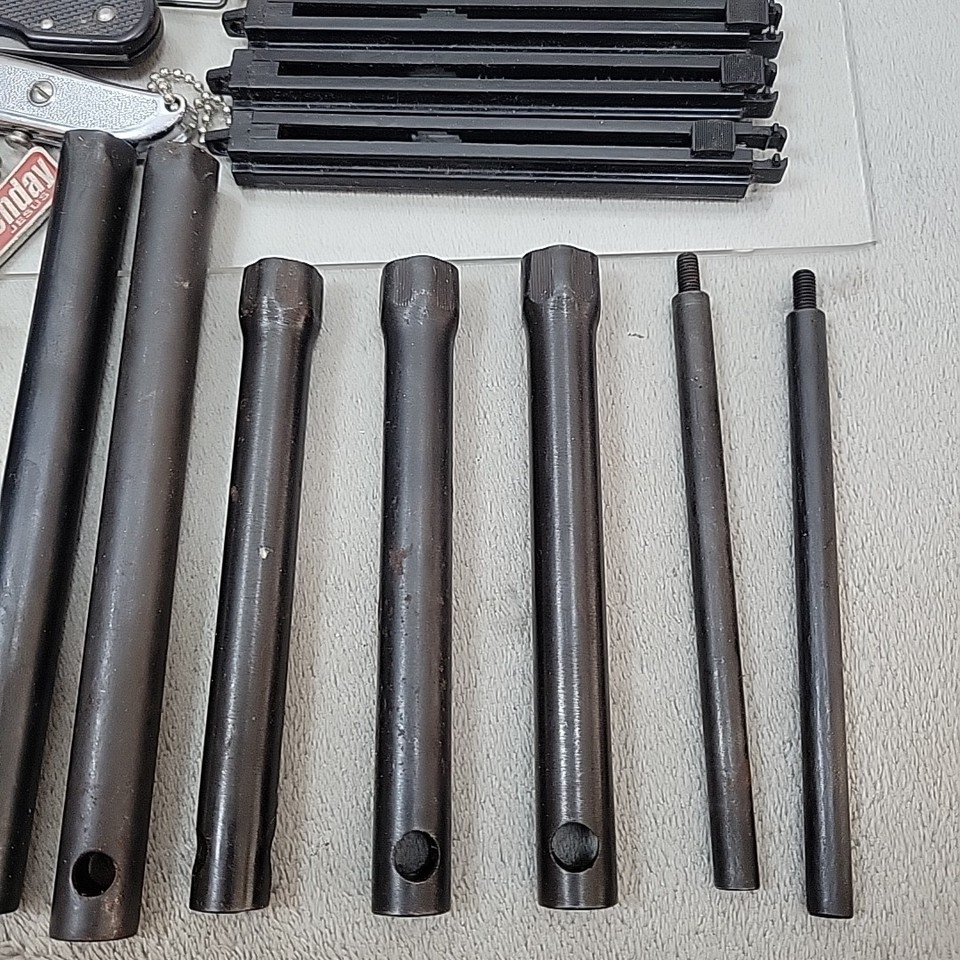 Muzzleloader Breech Tools Lot Savage Manual Camo Kit Knives Patches ...