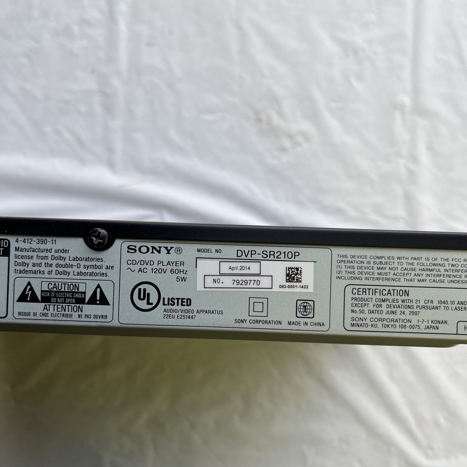 Sony DVD Player - DVP-SR210P Ultra Slim Design, Black with Remote ...