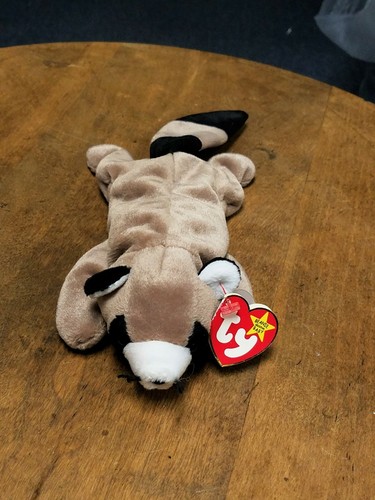 Vtg 1995 Ty Beanie Babies "Ringo" The Raccoon Plush Toy Animal MWMT | eBay