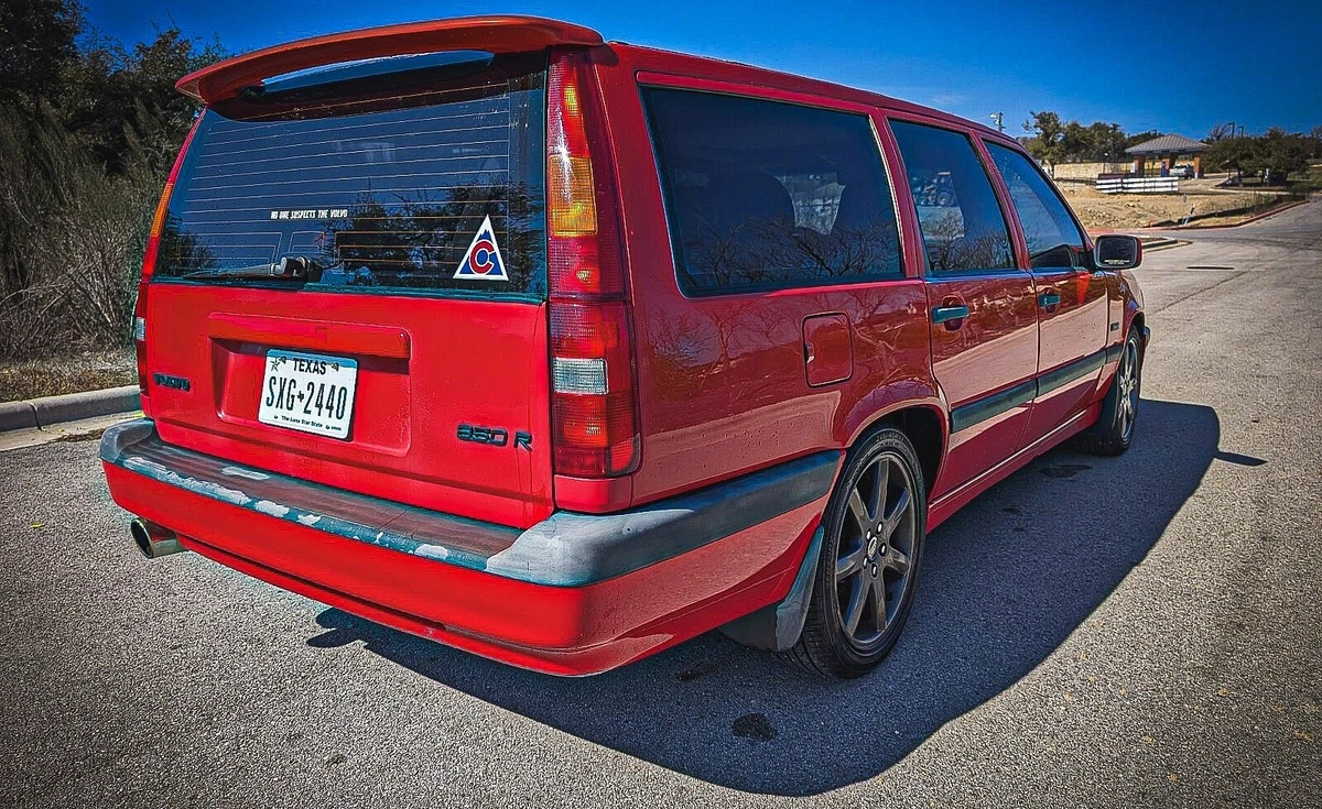 Porsche Helped Tune the 1996 Volvo 850R Wagon