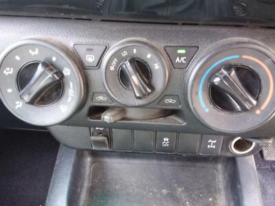TOYOTA HILUX HEATER/AC CONTROLS NON CLIMATE CONTROL TYPE, 09/15- | eBay ...