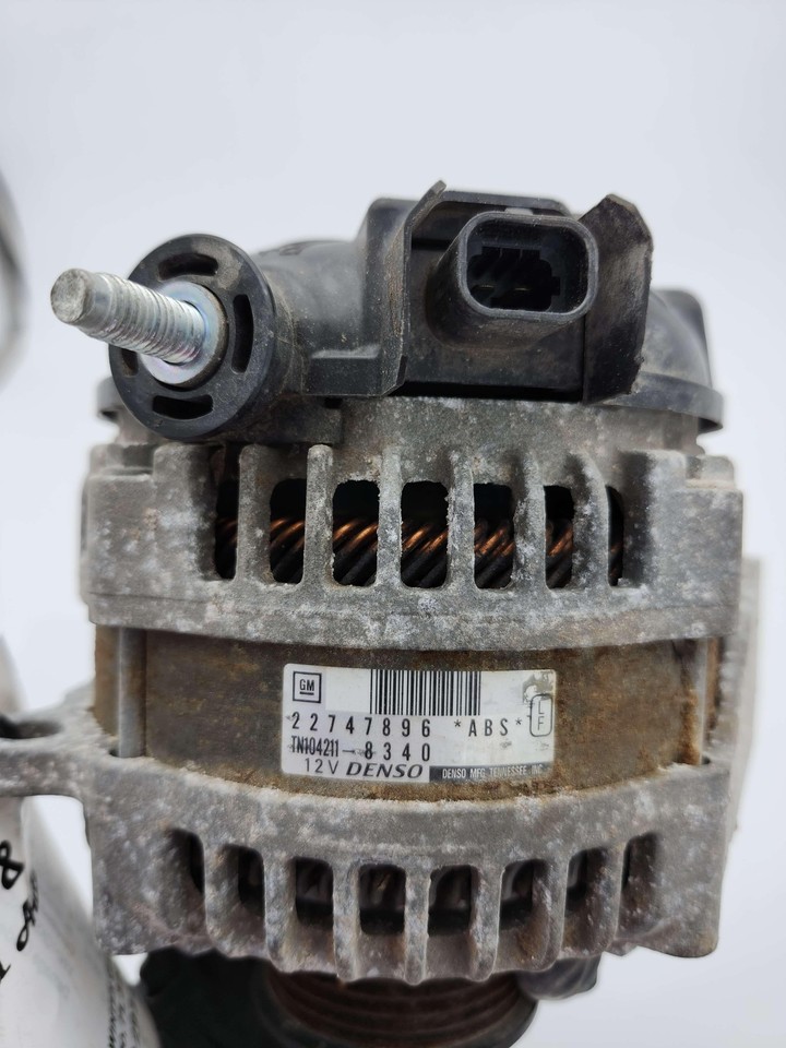 15 17 GMC YUKON XL 1500 Alternator ID 22747896 8340 OEM | eBay