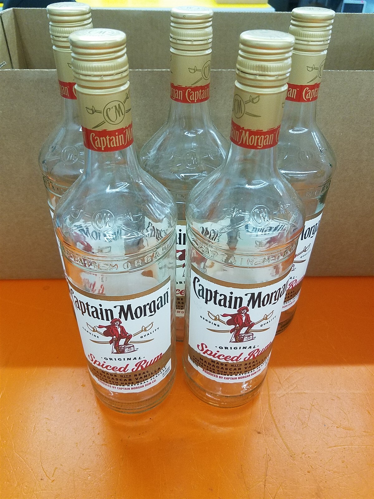 ⭐️⭐️⭐️⭐️⭐️ **Lot of 5** EMPTY 1 Liter Captain Morgan Spiced Rum Bottle ...