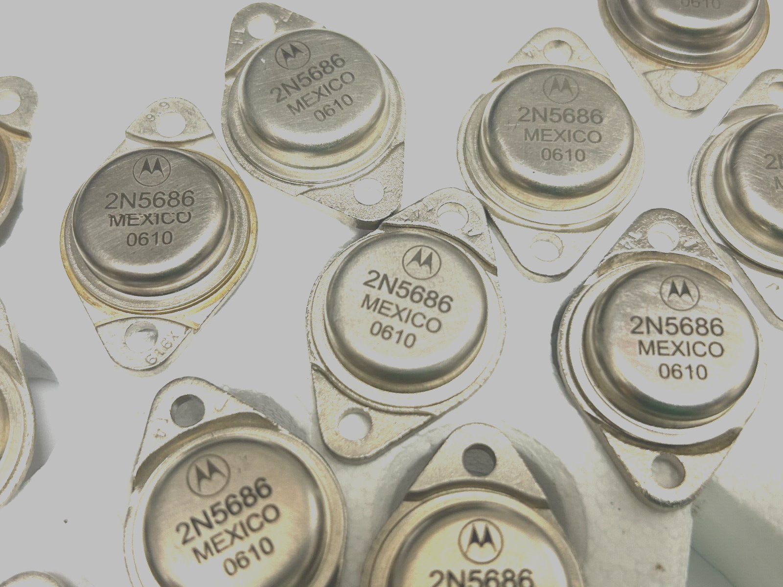 10 Pieces | 2N5686 Motorola NPN Power AMP Transistors 300W | FREE US ...