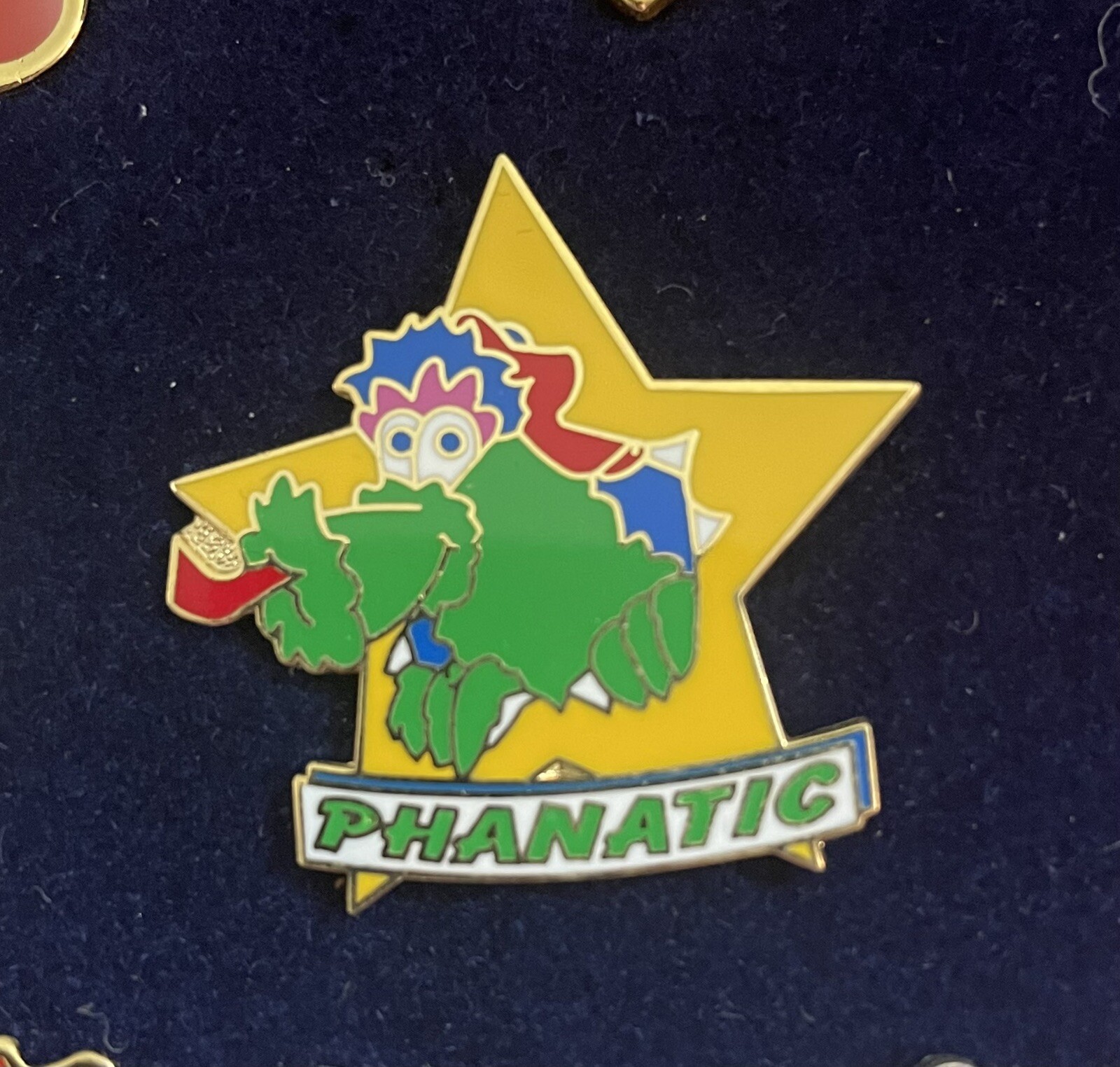 PHILLIE PHANATIC PHILADELPHIA PHILLIES VINTAGE RARE Vintage Pin | eBay