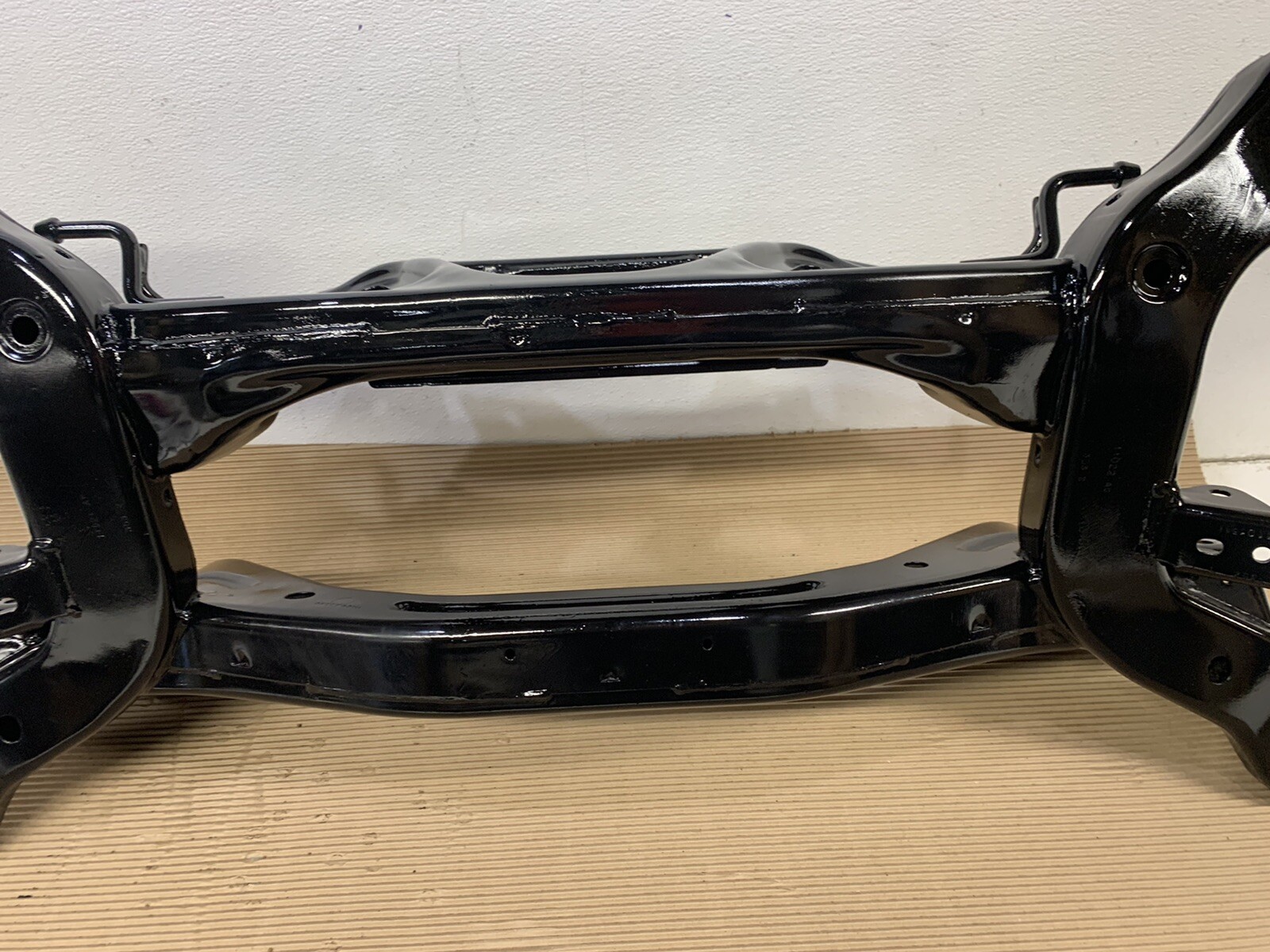 2011-2014 Avenger & 200 REAR crossmember subframe cross member sub ...