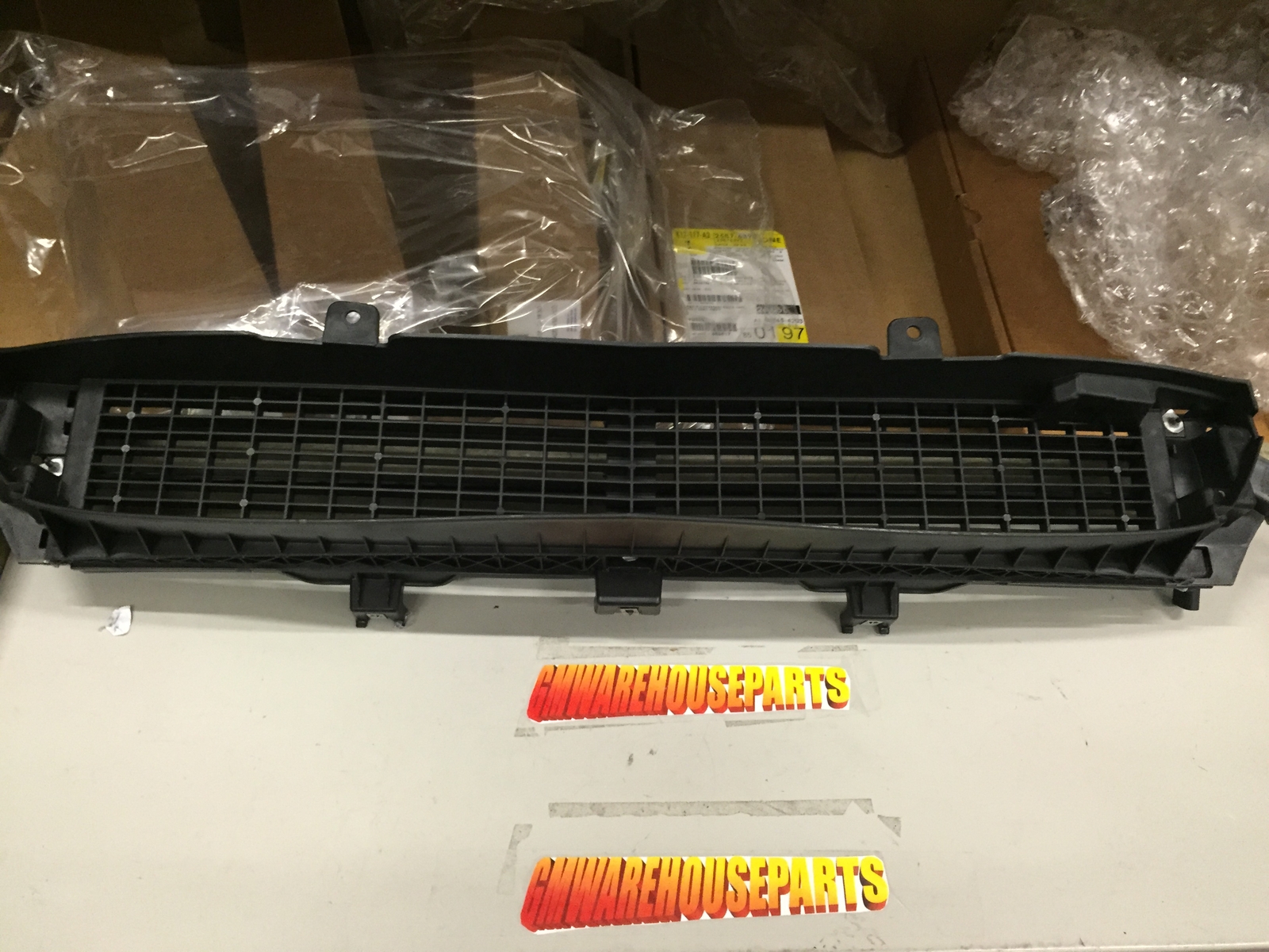 2014-2015 MALIBU FRONT GRILLE SHUTTER NEW GM # 23478032 | eBay