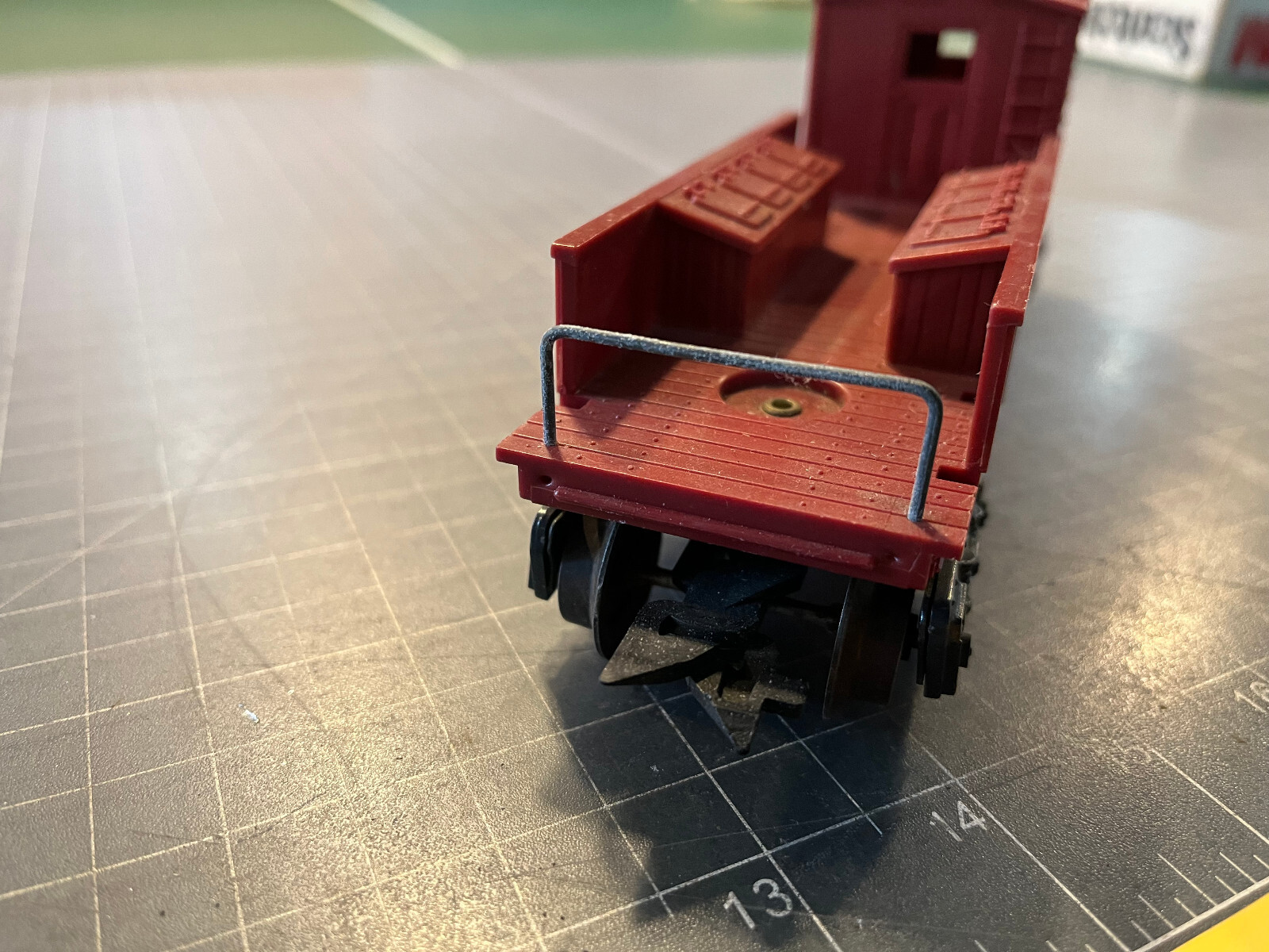 Marx Train Santa Fe AT&SF Tuscan MOW WORK CABOOSE Type F Trucks NICE ...