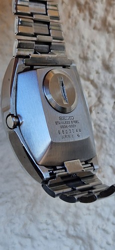 Seiko Quartz Chronographe James Bond Acier 36 Mm Digital LCD Ref. 0634 ...