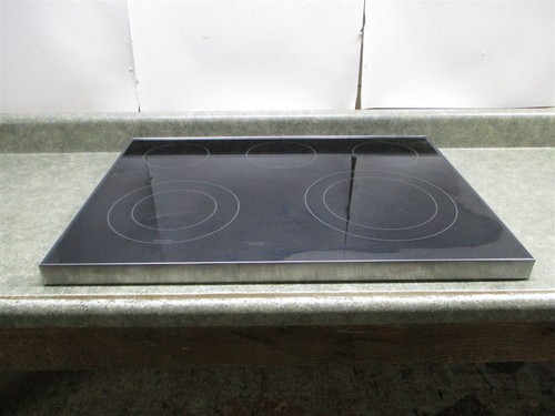 HISENSE RANGE COOKTOP SCRATCHES/CLOUDY BURNERS 29 7/8 X 21 3/4 PART ...