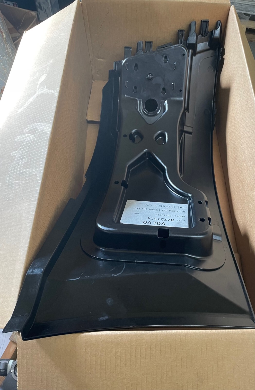 Volvo Bumper End Left Driver 82721514 Pdc0739 for sale online | eBay