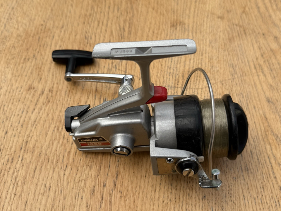 Vintage Daiwa 1050 Spinning Reel Silver Colour Fully Working Fishing ...