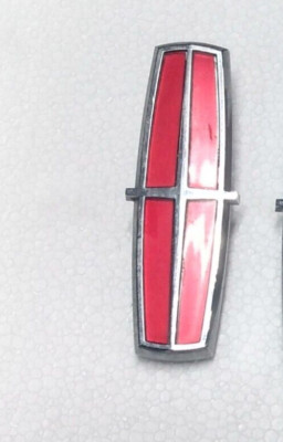 1993 - 96 LINCOLN MARK VIII Emblem | eBay