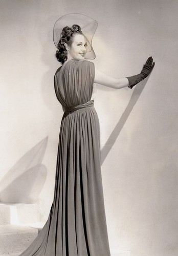 Gwen Kenyon actress in long gown ARTISTS & MODELS ABROAD 1938 Orig ...
