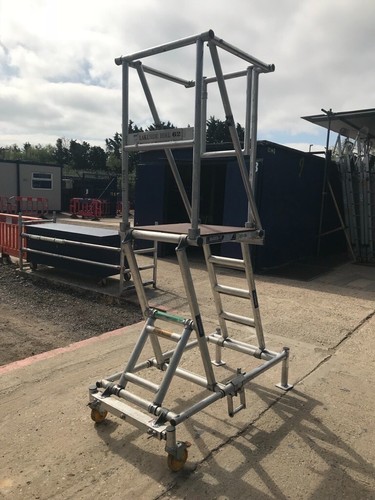 Aluminium Adjustable Podium Steps 0.5m- 1.2m Platform Height height ...