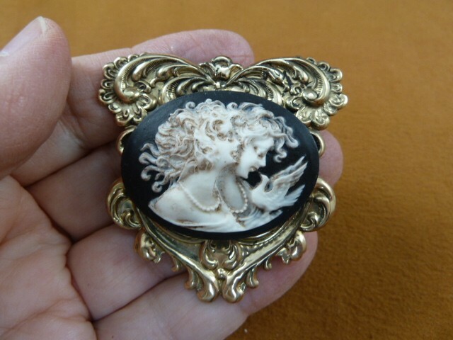 CM24-19) Girls Two SISTERS twins best friends black oval cameo brass ...