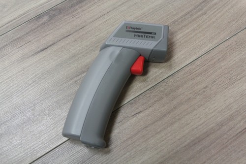 Raytek RAYMT4U MiniTemp Infrared Thermometer -18 to 400°C (0 to 750°F ...