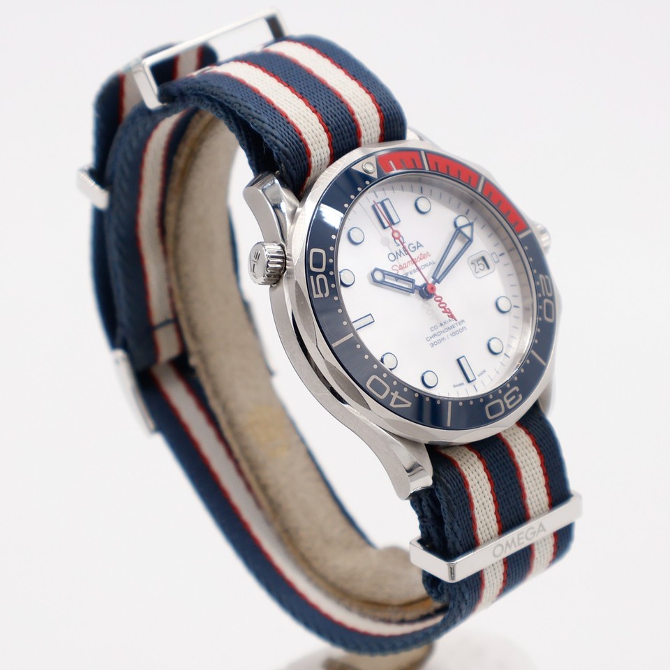 Omega Seamaster Commanders Diver 007 LIMITED 212.32.41.20.04.001 on ...