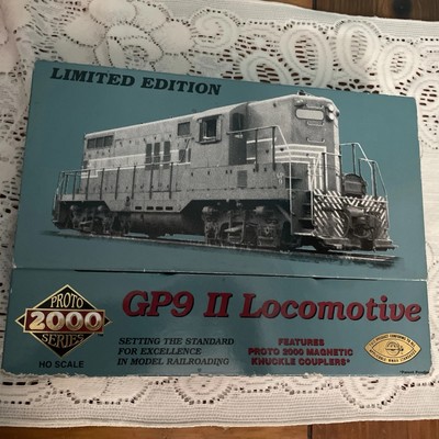 Proto 2000 23624 HO Undecorated GP9 Diesel Locomotive NIB | eBay