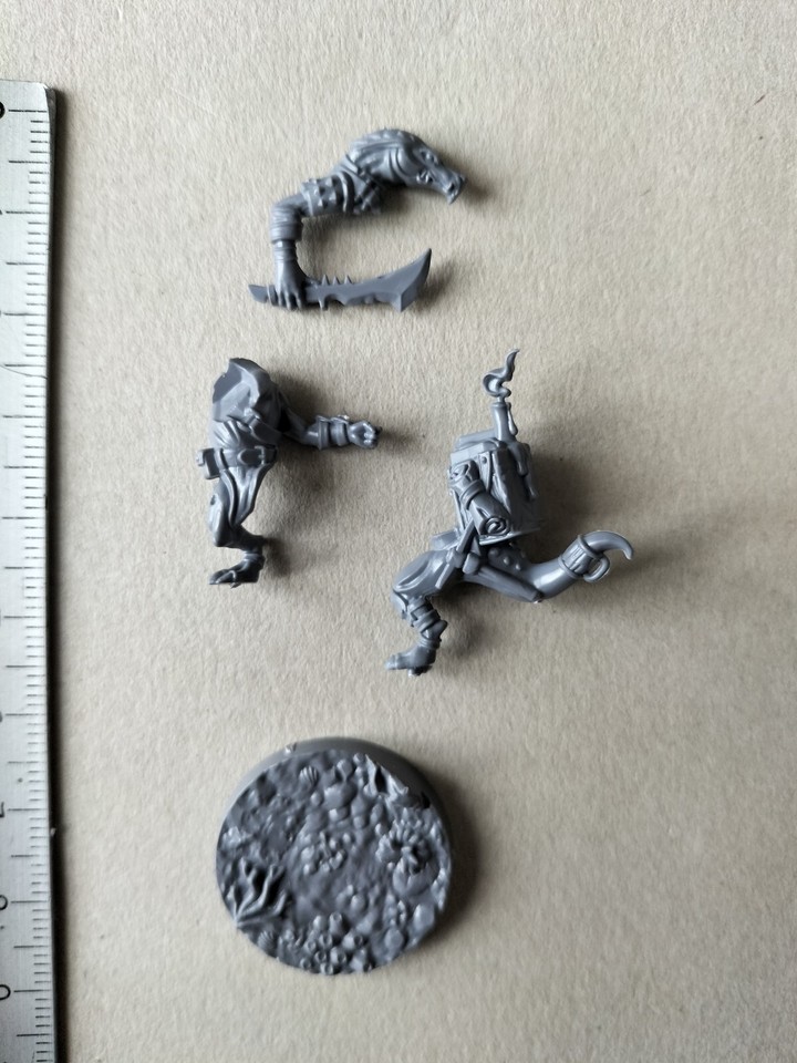 KOBOLD MINIATURE/WORLD OF DEUSLAIR/DUNGEONS & LASERS G34 | eBay