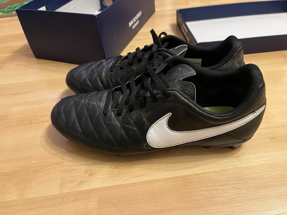 Nike Majestry Black White Tick FG Football Boots Size 9 | eBay UK