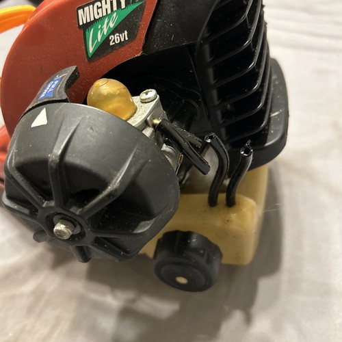 HOMELITE MIGHTY LITE 26VT NON RUNNING TRIMMER UT21566 (TURNS OVER W ...