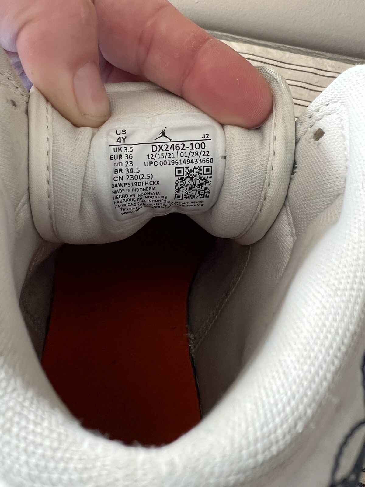 Nike Air Jordan 1 Special Edition- Stitch-Size 4Y - Gem