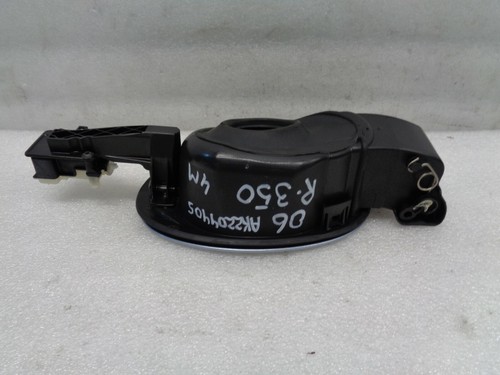 06-10 Mercedes R350 W251 Fuel Diesel Door Cover Filler A2516300167 OEM ...