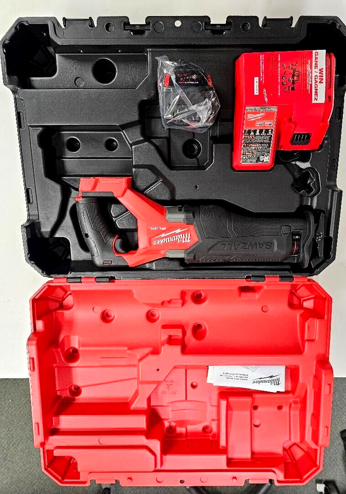 NEW Milwaukee Kit FUEL 2821-21 Reciprocating Saw Sawzall, Battery, Case ...