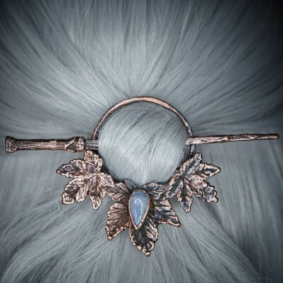 Celtic Carved Maple Leaf Moonstone Hair Clip Hairpin Viking Hair Claw ...