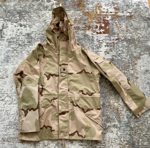 New Old Stock Desert DCU Camo Gore-Tex Wet Weather ECWCS Parka Medium ...