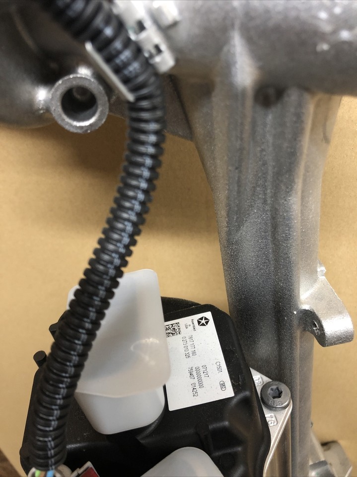 Genuine Mopar Gear Assembly 68369262AA Rack And Pinion Gear For Jeep ...