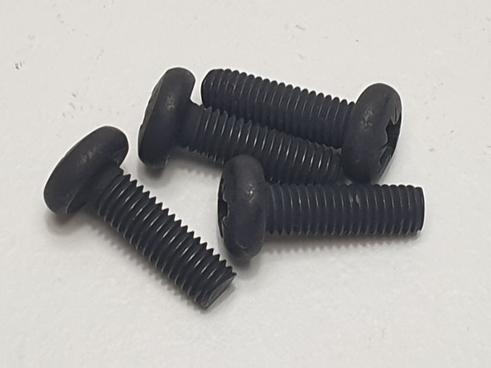 4x STAINLESS GRILLE FIX SCREWS CLIPS MK2 ESCORT MK3 CAPRI CORTINA ...