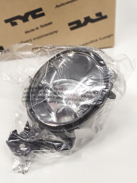 FOR BMW 1 E81/E82E/E87/E88 2007-2011 Bumper Fog Light Lamp Left TYC ...