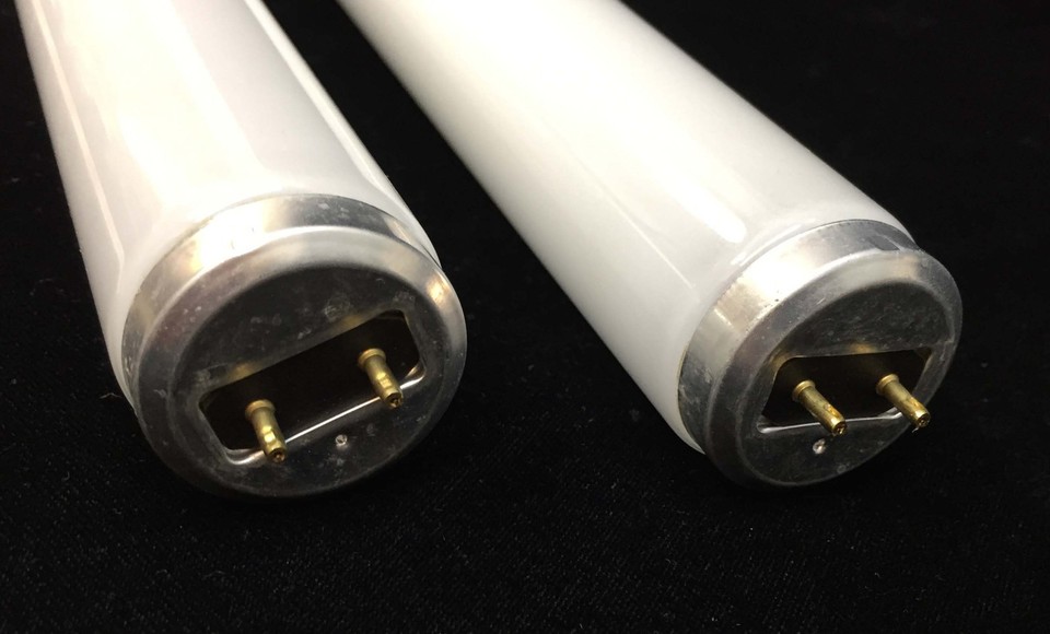 Light Bulbs Sylvania A 458 Gro - Lux Aquarium Pair Set 2 WORKS ...