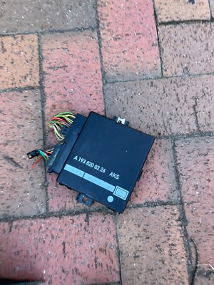 2004-2008 Chrysler Crossfire Convertible Top Computer Control Module ...