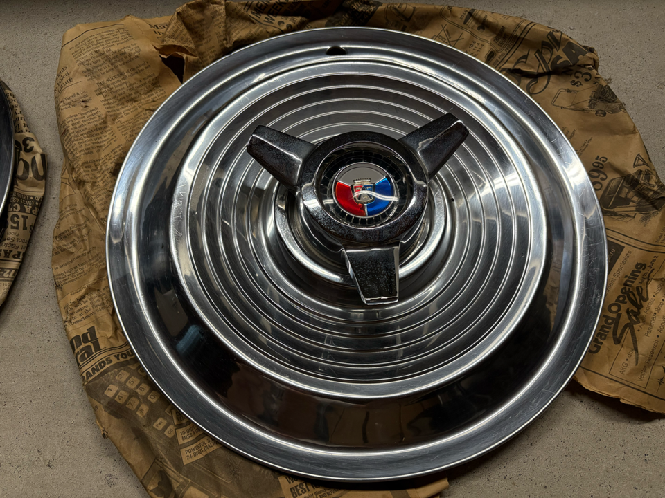 1963/4 FORD rare 15" spinner wheel covers | eBay