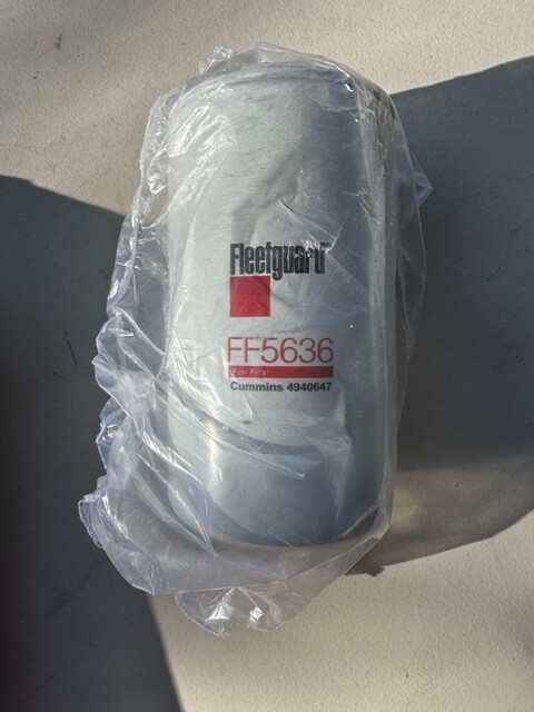 BRAND NEW FLEETGUARD FUEL FILTER - FF5636 | eBay