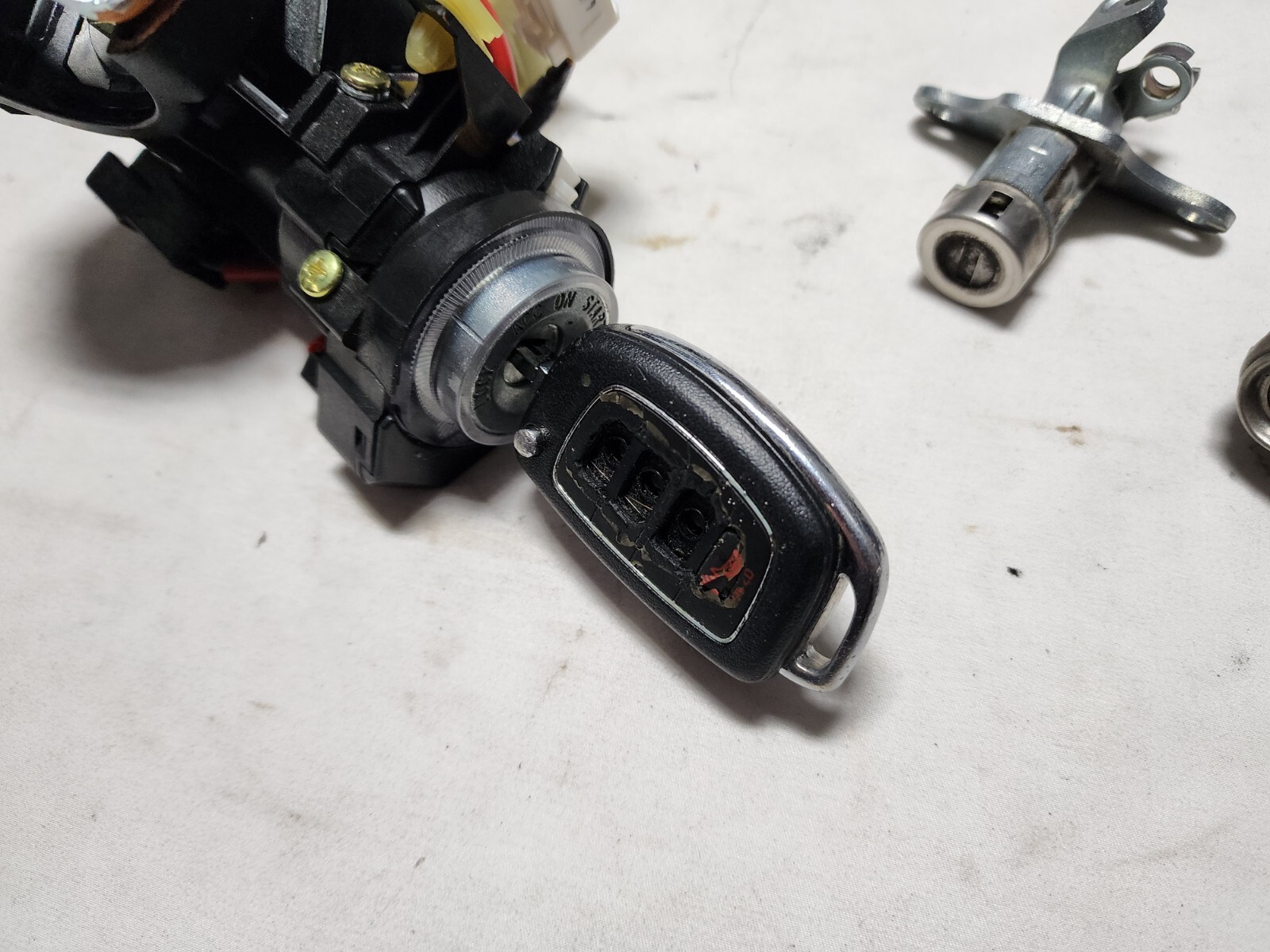 2015 - 2017 Hyundai Sonata Ignition Switch & Door Lock Cylinder Set ...