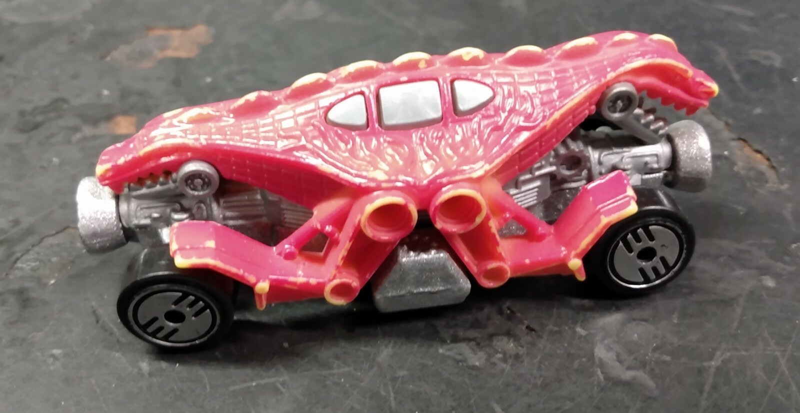 Vintage 1985 HOT WHEELS-1/64 Red / Yellow Diecast GARGOYLE Car Malaysia ...