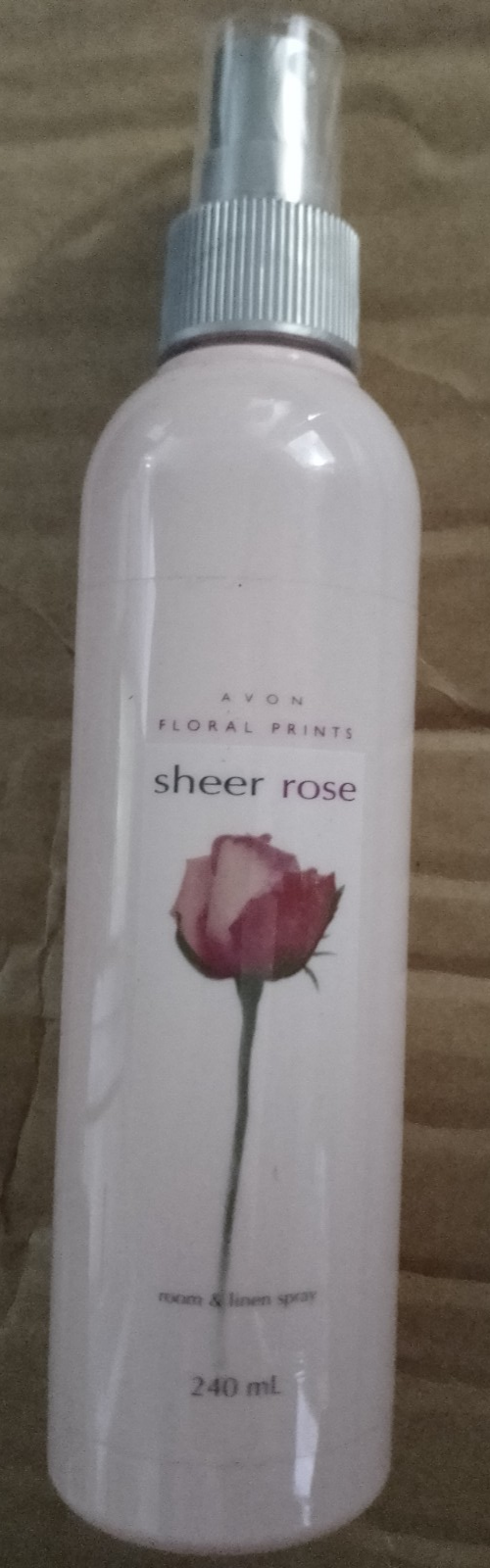 Avon Floral Prints Sheer Rose Room and Linen Spray | eBay Australia