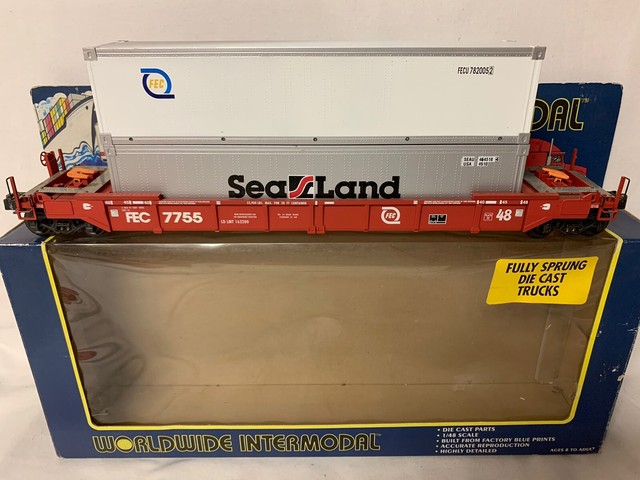 K-Line TTX Stand Alone Husky Stack Train Car Intermodal CSX Containers ...