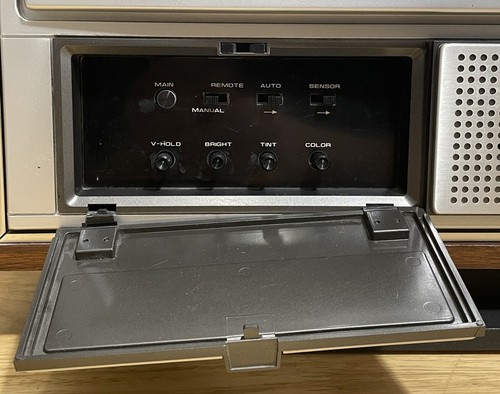 Super Rare Vintage Sampo 9519 Tri-Screen 19” Color TV 1981 - LOCAL PICK ...