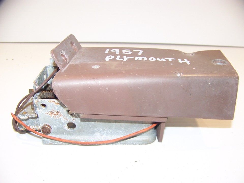 1957 PLYMOUTH PUSH BUTTON AUTOMATIC TRANSMISSION MECHANISM OEM #1698047 ...